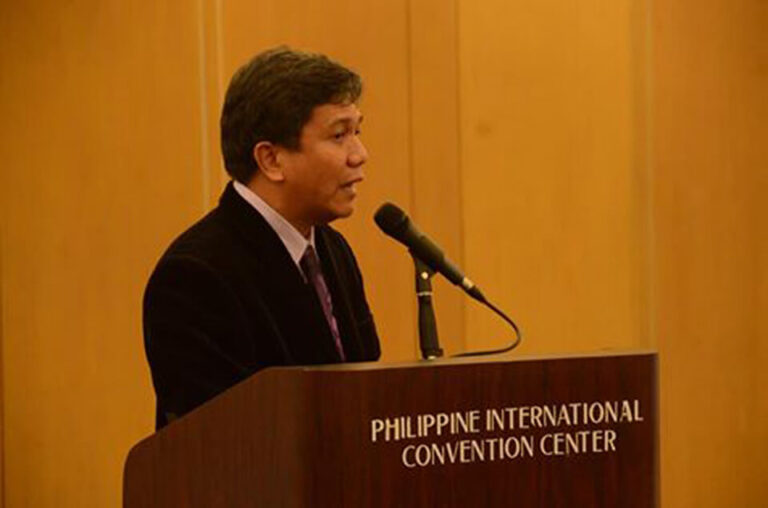 Herbanext Pres Philip Cruz Talks Out of the Box Approach
